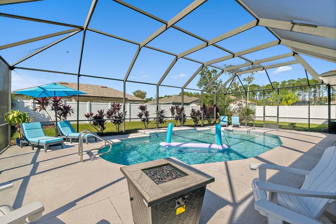 House ∙ 5 Bedrooms ∙ 10 Guests - Palm Coast, FL