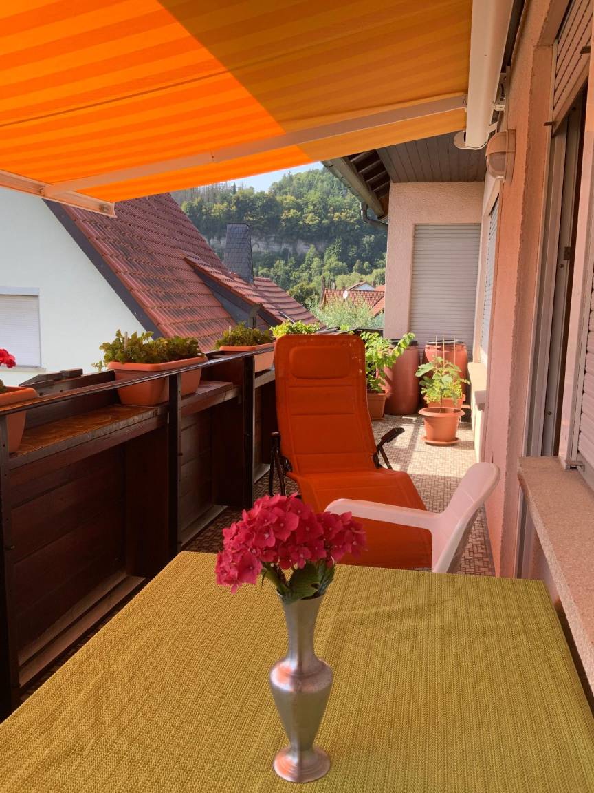 75 M² Ferienwohnung ∙ 2 Schlafzimmer ∙ 3 Gäste - Kronach