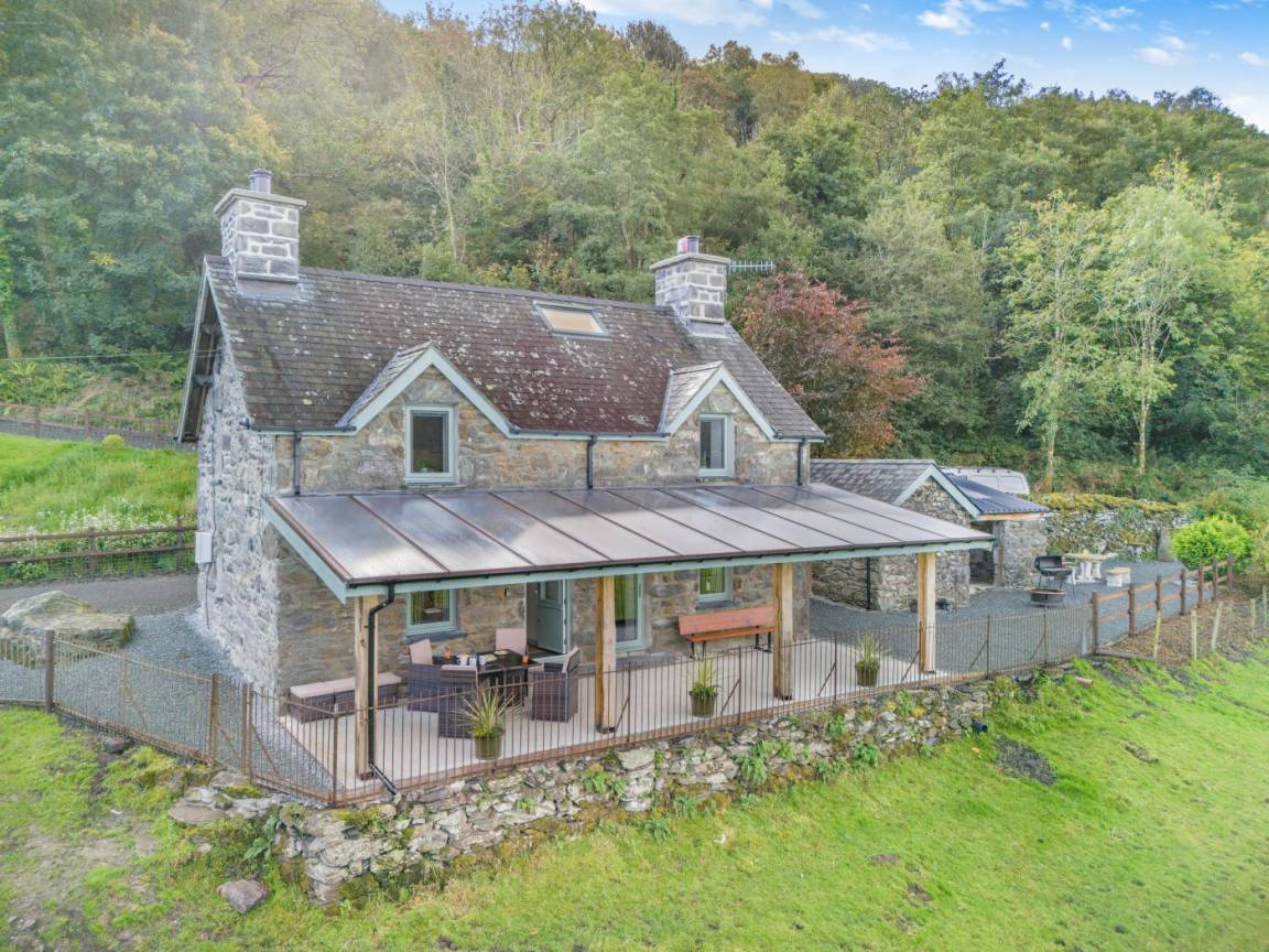Cottage ∙ 2 Bedrooms ∙ 4 Guests - Snowdonia National Park