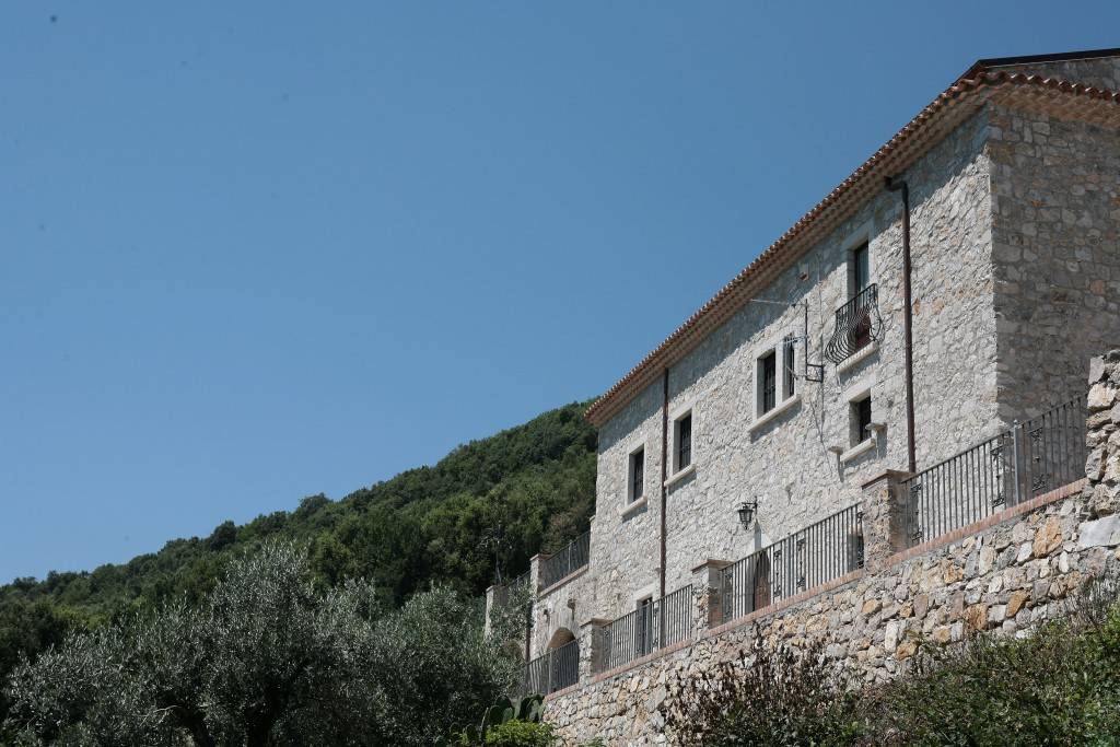 250 M² Casa Rural ∙ 3 Habitaciones ∙ 7 Huéspedes - Campania