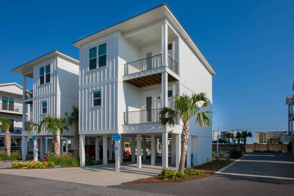 House ∙ 2 Bedrooms ∙ 8 Guests - Gulf Shores, AL
