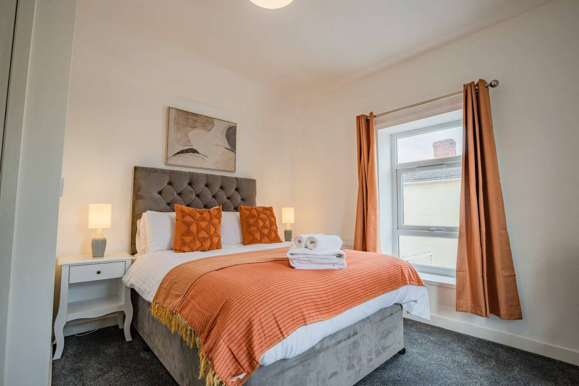 Apartment ∙ 2 Bedrooms ∙ 4 Guests - Malvern