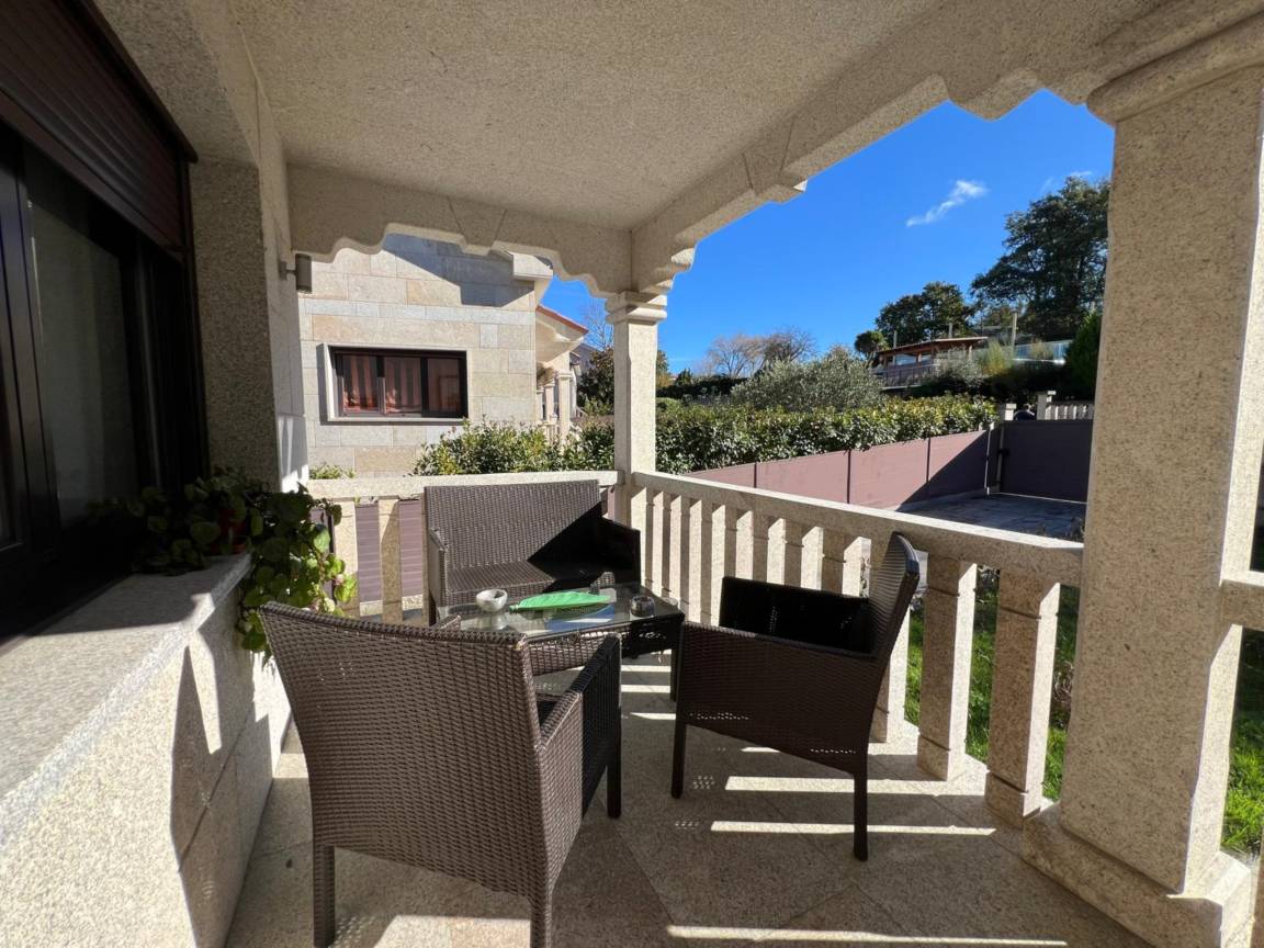 320 M² Casa ∙ 4 Habitaciones ∙ 8 Huéspedes - Orense