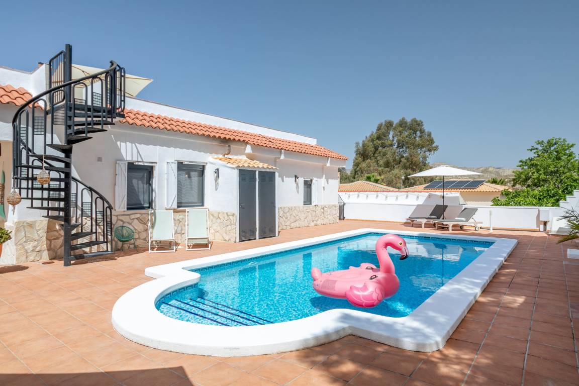 110 M² Villa ∙ 3 Slaapkamers ∙ 6 Gasten - Busot
