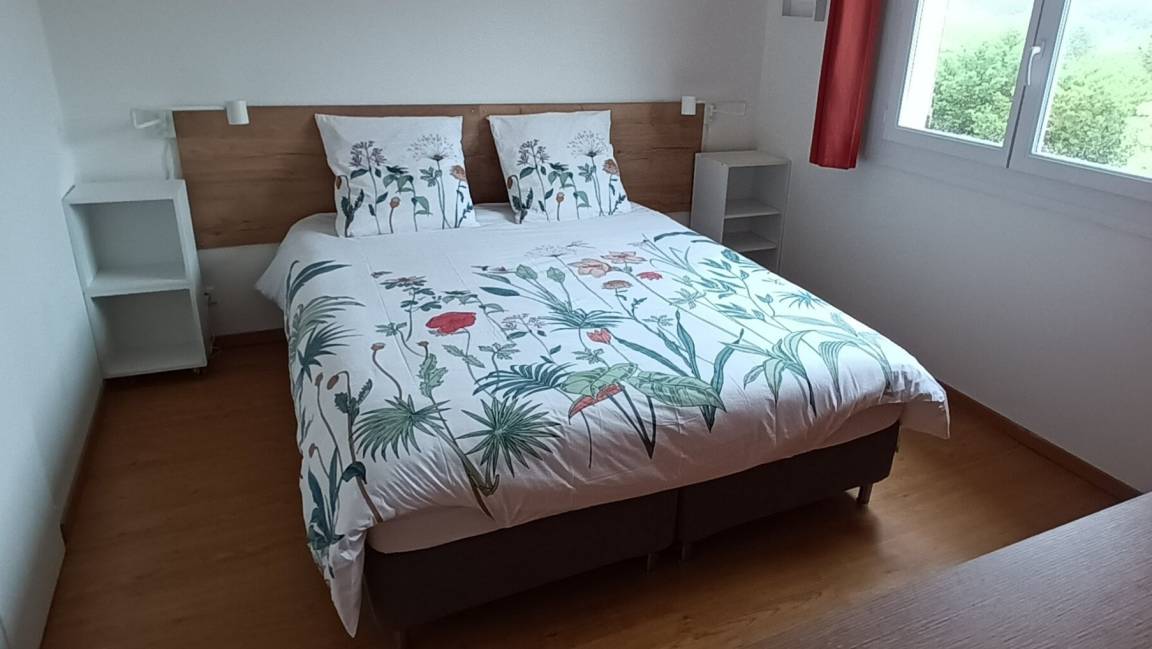 42 M² Appartement ∙ 2 Chambres ∙ 5 Personnes - Clermont-l'Hérault