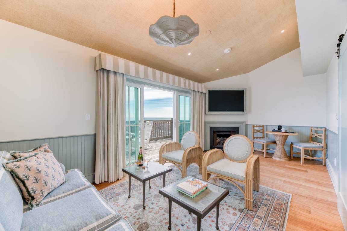 Hotel ∙ 1 Bedroom ∙ 4 Guests - Duck, NC