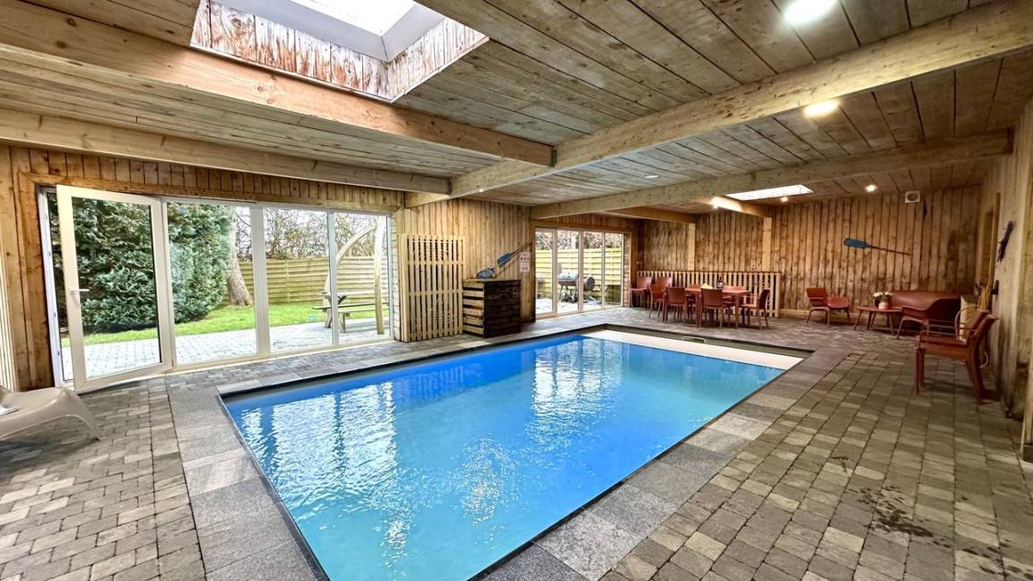 300 M² House ∙ 4 Bedrooms ∙ 14 Guests - Monschau