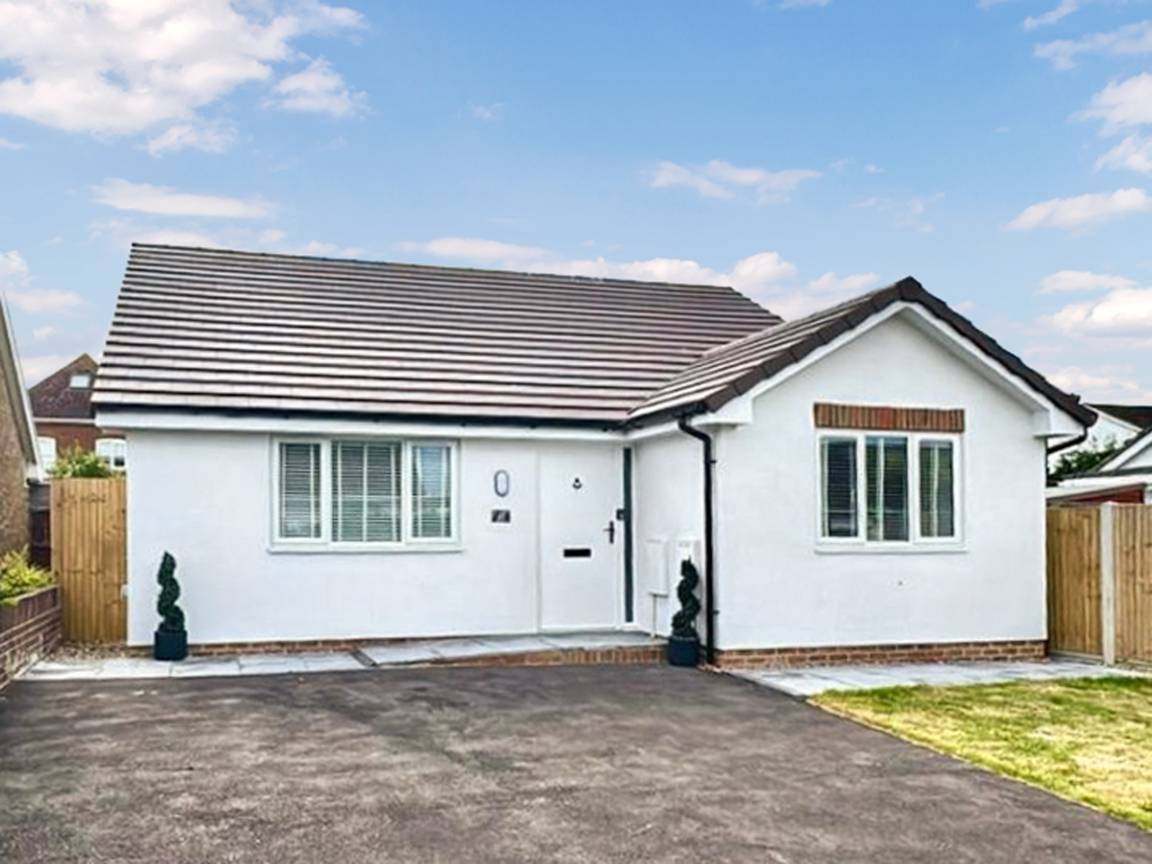 Cottage ∙ 2 Bedrooms ∙ 6 Guests - Westgate-on-Sea