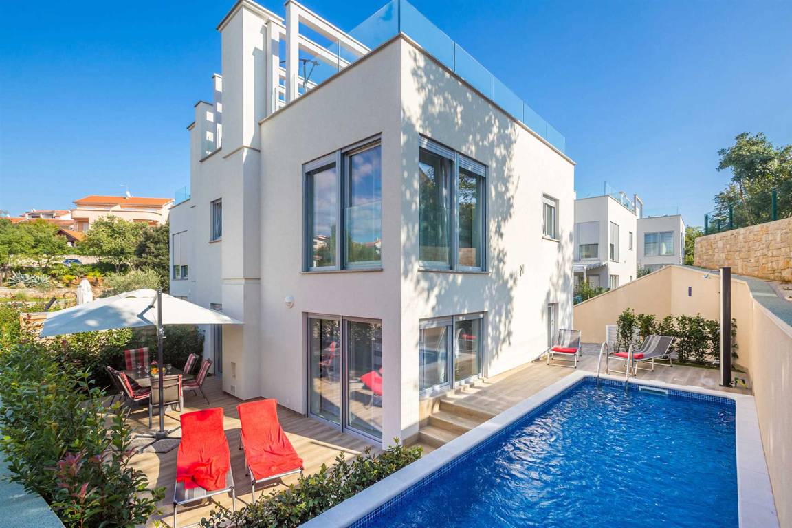 120 M² Villa ∙ 3 Schlafzimmer ∙ 8 Gäste - Malinska