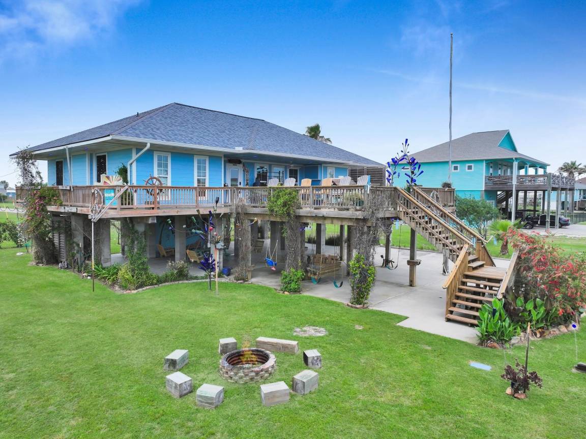 152 M² Casa ∙ 4 Habitaciones ∙ 15 Huéspedes - Crystal Beach, TX