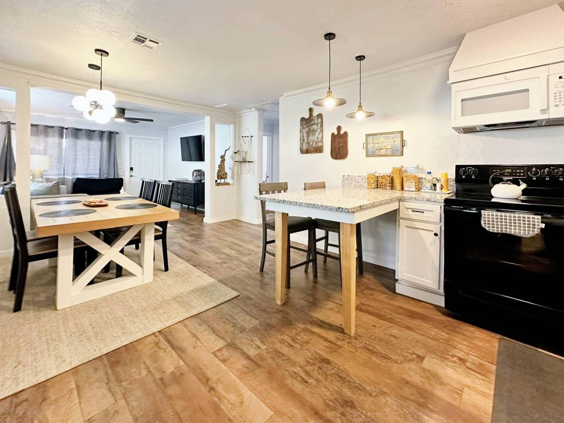 69 M² Apartment ∙ 2 Bedrooms ∙ 4 Guests - Oklahoma