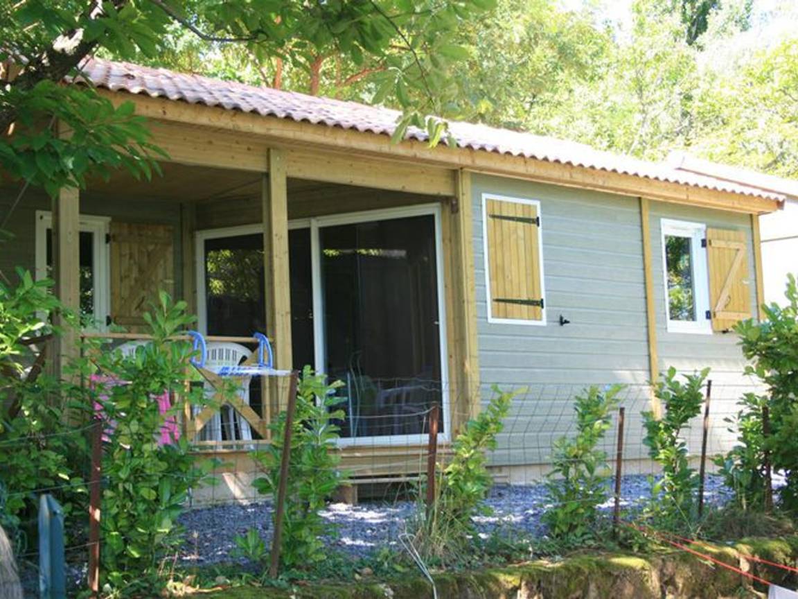 38 M² Chalet ∙ 2 Camere Da Letto ∙ 5 Ospiti - Joyeuse