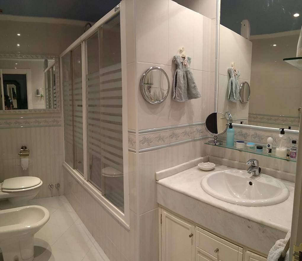 90 M² Private Room ∙ 1 Bedroom ∙ 2 Guests - Cuenca