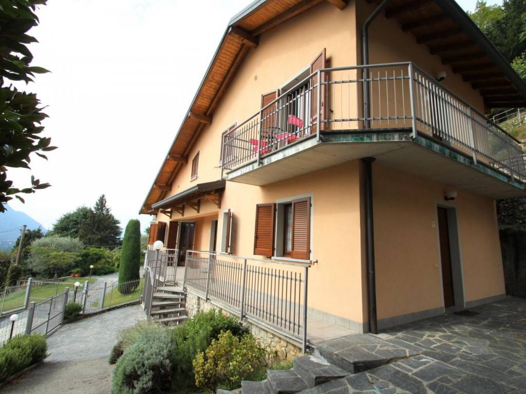 55 M² House ∙ 1 Bedroom ∙ 4 Guests - Luino