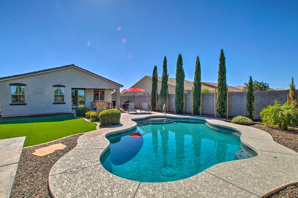 176 M² House ∙ 4 Bedrooms ∙ 10 Guests - San Tan Valley, AZ