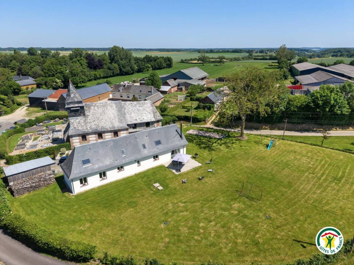 180 M² Gîte ∙ 5 Chambres ∙ 11 Personnes - Aumale