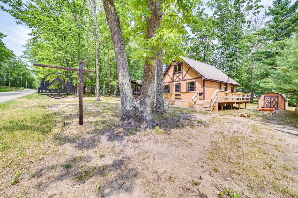 71 M² House ∙ 3 Bedrooms ∙ 10 Guests - Higgins Lake State Park, Roscommon