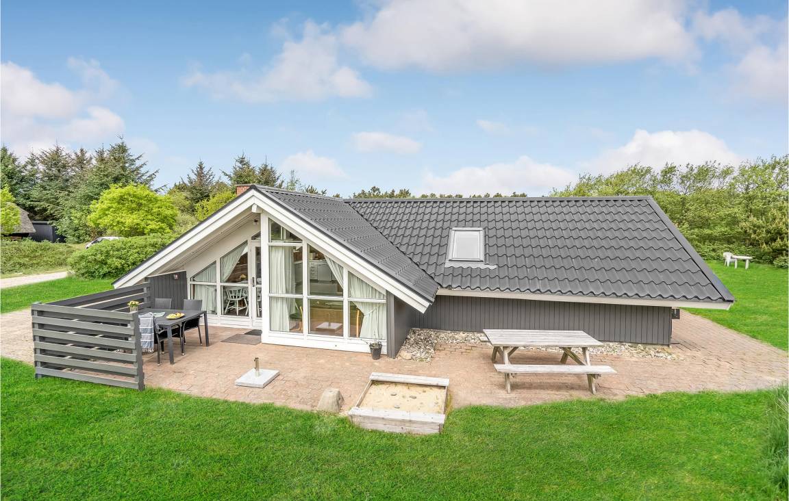 75 M² House ∙ 3 Bedrooms ∙ 6 Guests - Hvide Sande