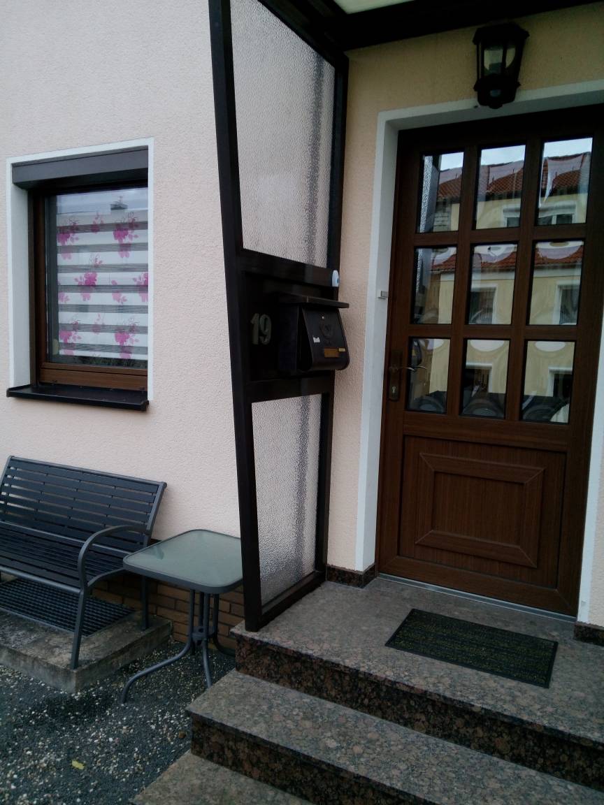 100 M² Ferienwohnung ∙ 3 Schlafzimmer ∙ 5 Gäste - Bad Liebenstein