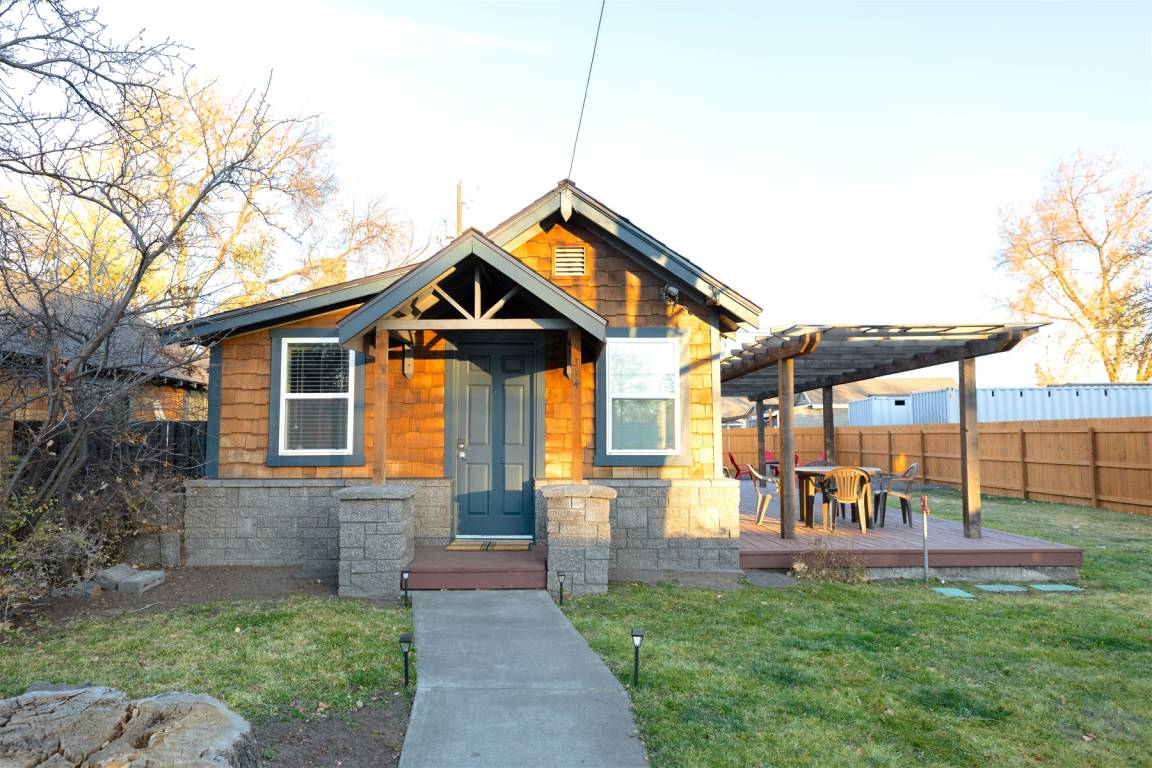 53 M² House ∙ 1 Bedroom ∙ 4 Guests - Bend, OR