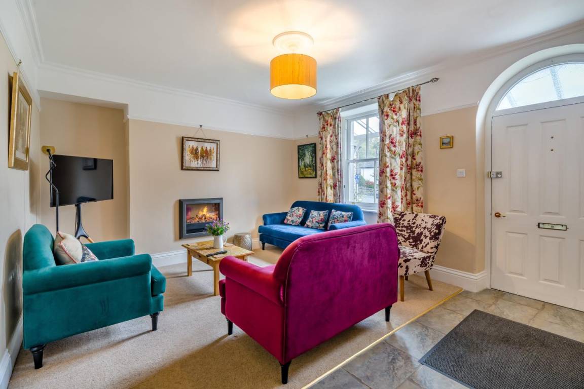 Cottage ∙ 3 Bedrooms ∙ 6 Guests - Grange-over-Sands