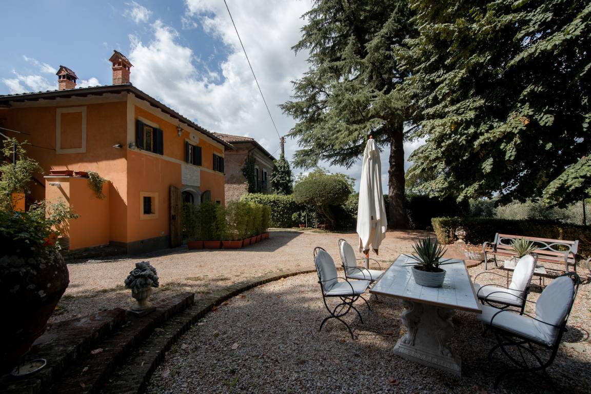 70 M² Villa ∙ 2 Bedrooms ∙ 4 Guests - Frascati