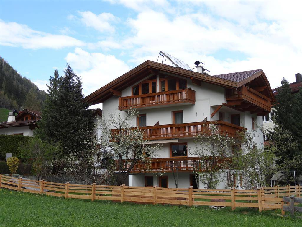 60 M² Apartment ∙ 2 Bedrooms ∙ 5 Guests - Neustift im Stubaital