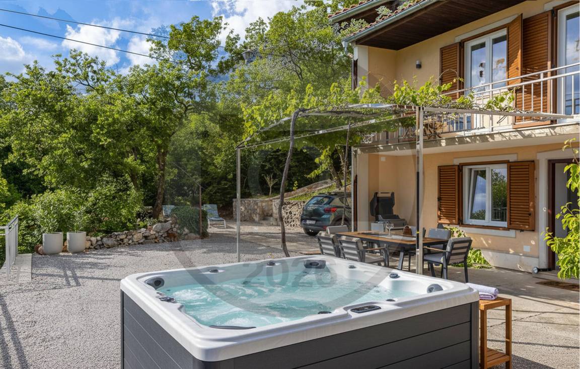 100 M² Ferienhaus ∙ 2 Schlafzimmer ∙ 6 Gäste - Novi Vinodolski