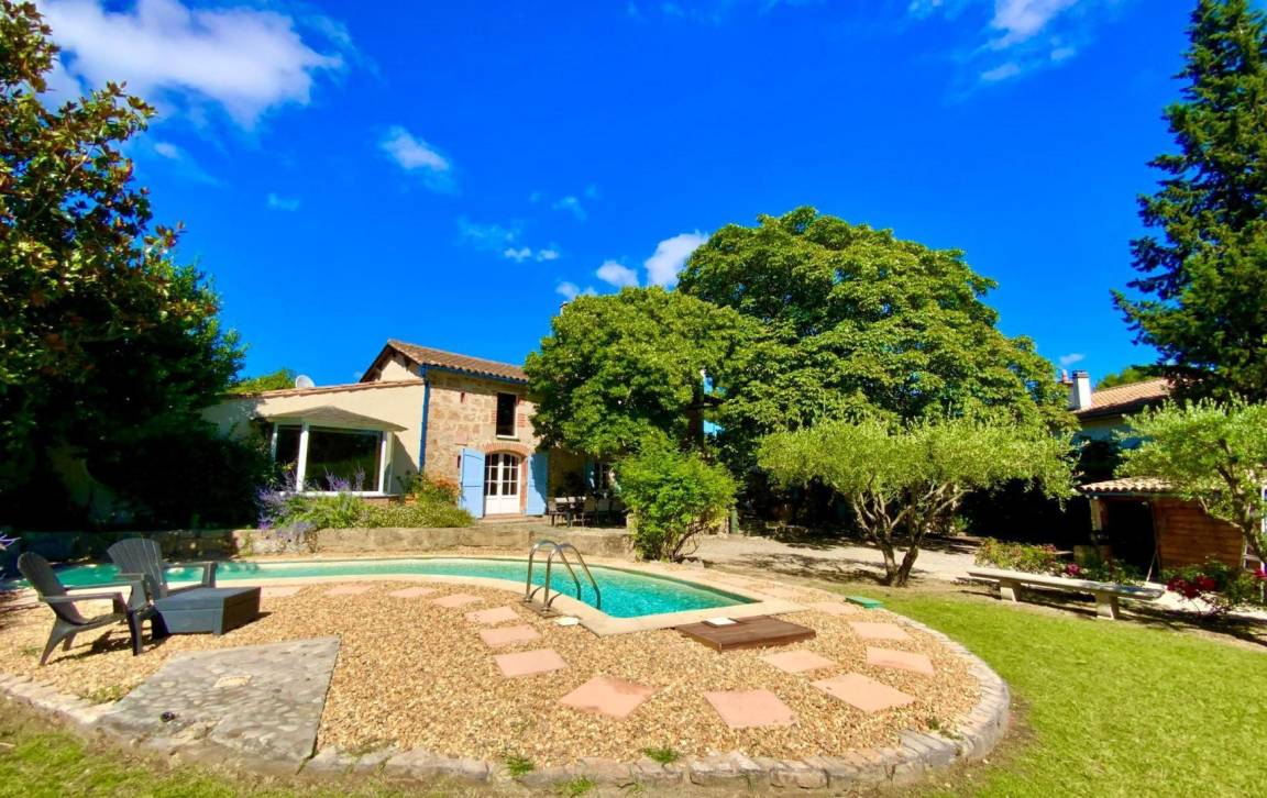 120 M² Gîte ∙ 2 Chambres ∙ 5 Personnes - Lodève