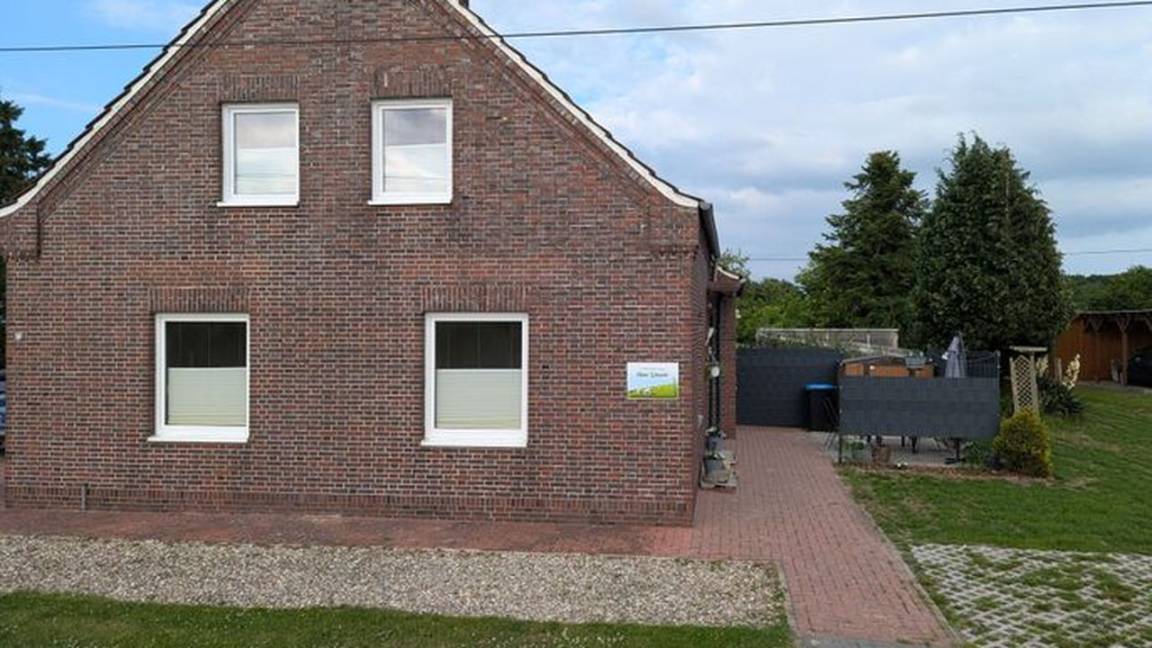 75 M² Ferienwohnung ∙ 2 Schlafzimmer ∙ 3 Gäste - Ostrhauderfehn