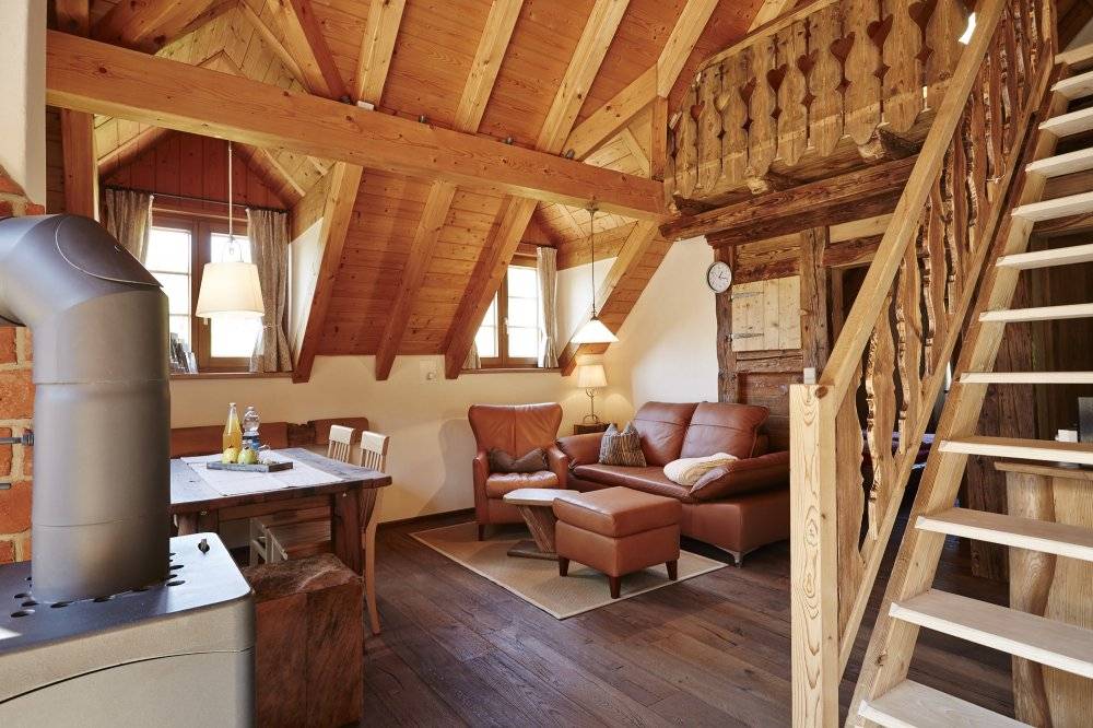 65 M² Ferienhaus ∙ 2 Schlafzimmer ∙ 4 Gäste - Oberharmersbach