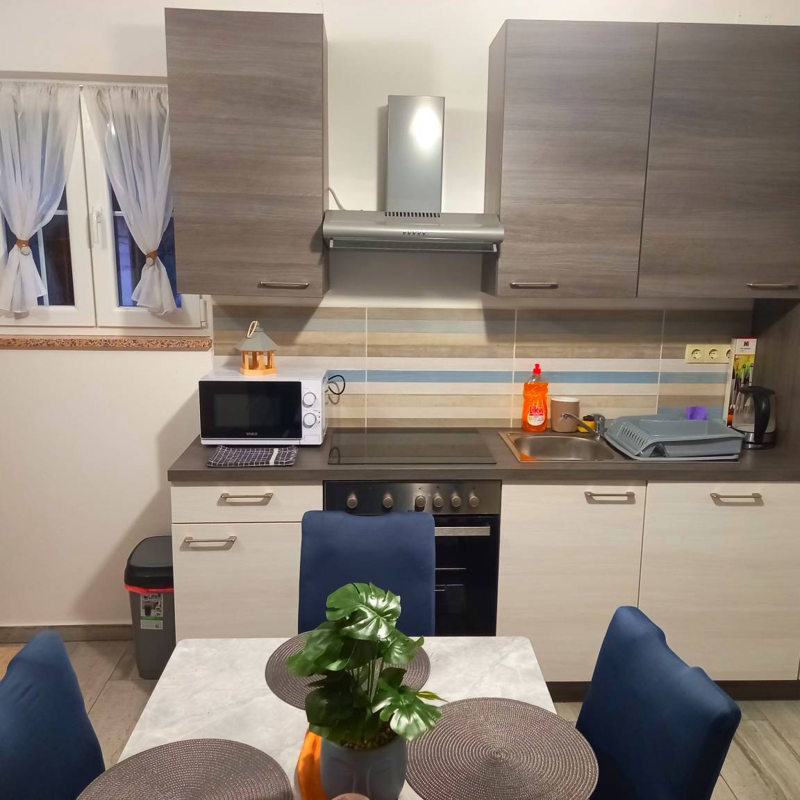 70 M² Ferienhaus ∙ 1 Schlafzimmer ∙ 2 Gäste - Supetarska Draga