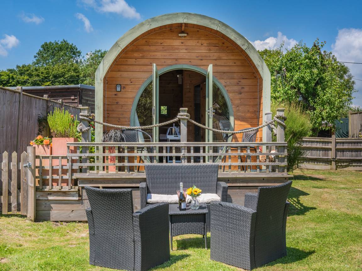 Cottage ∙ 1 Bedroom ∙ 2 Guests - Battle