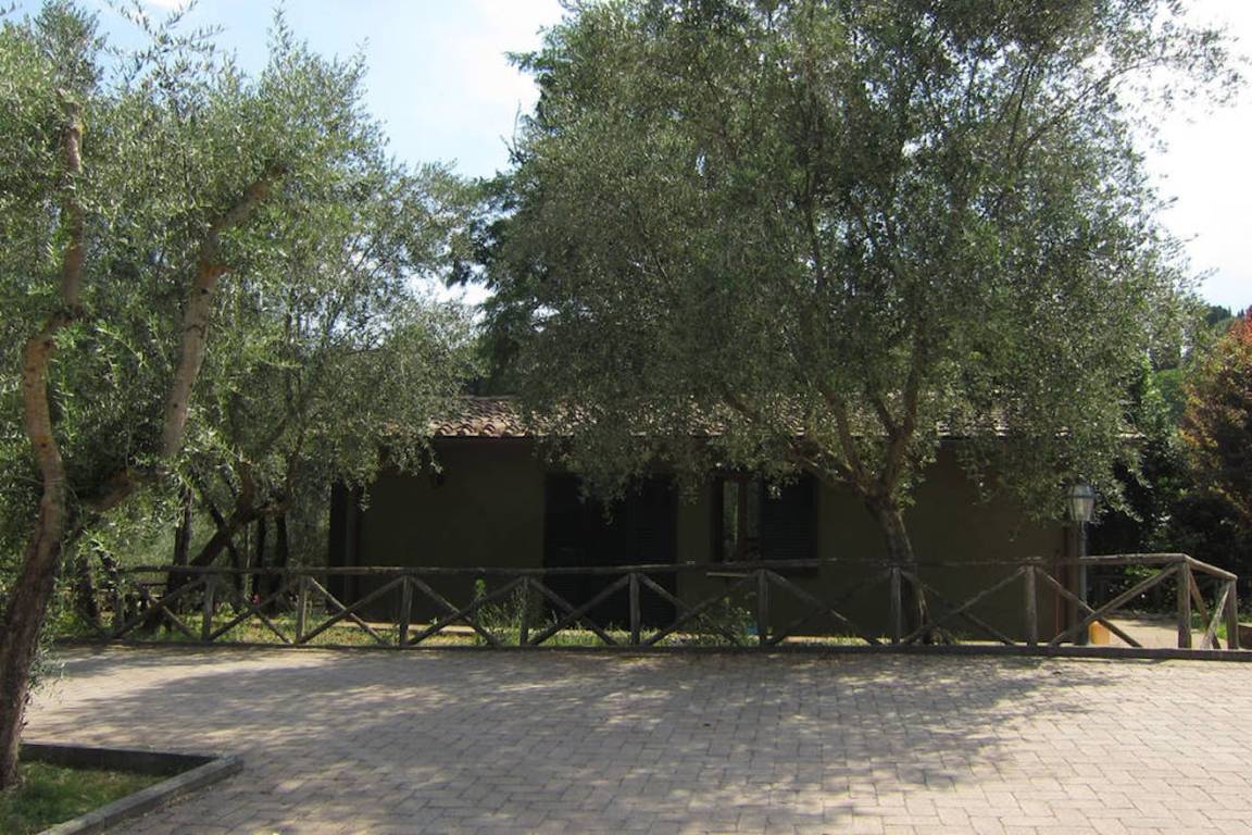 100 M² Appartement ∙ 2 Chambres ∙ 4 Personnes - Sienne