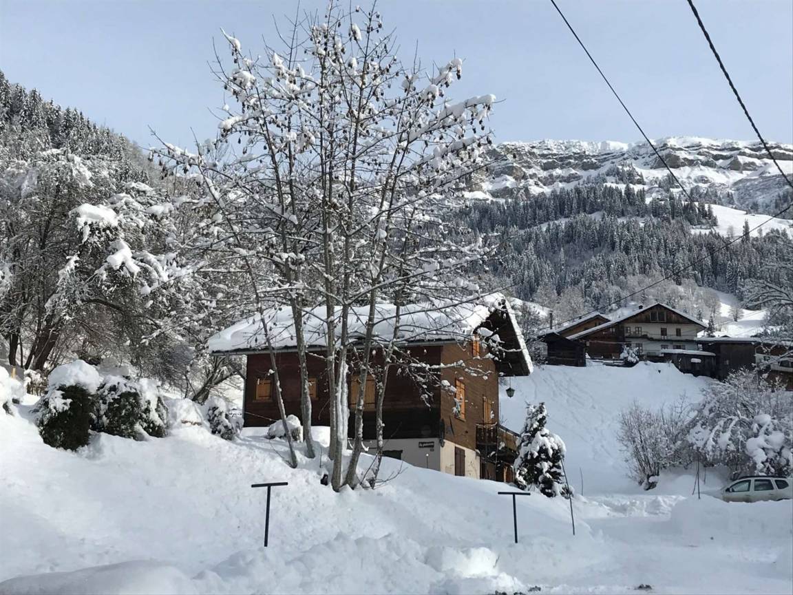 100 M² Chalet ∙ 4 Bedrooms ∙ 8 Guests - Beaufort