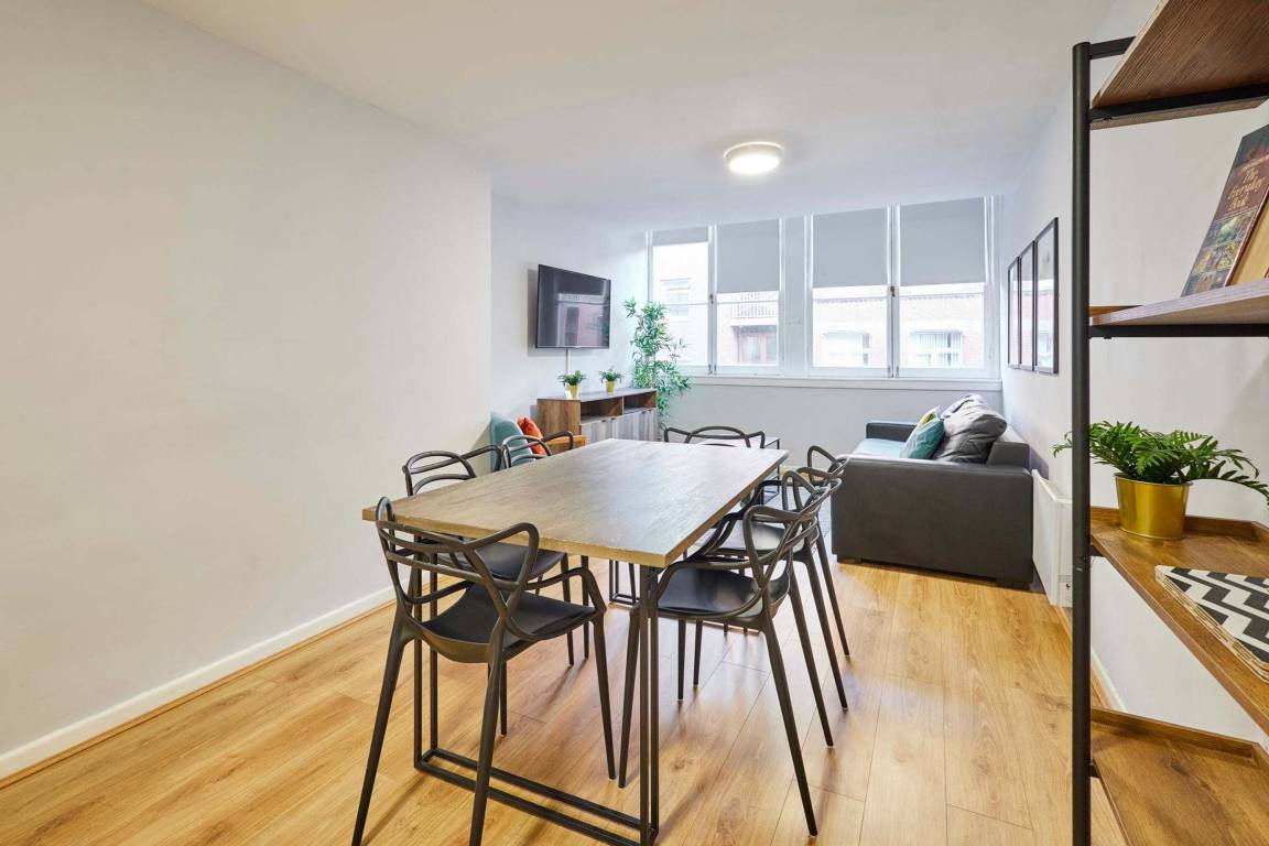 Apartment ∙ 1 Bedroom ∙ 6 Guests - Liverpool