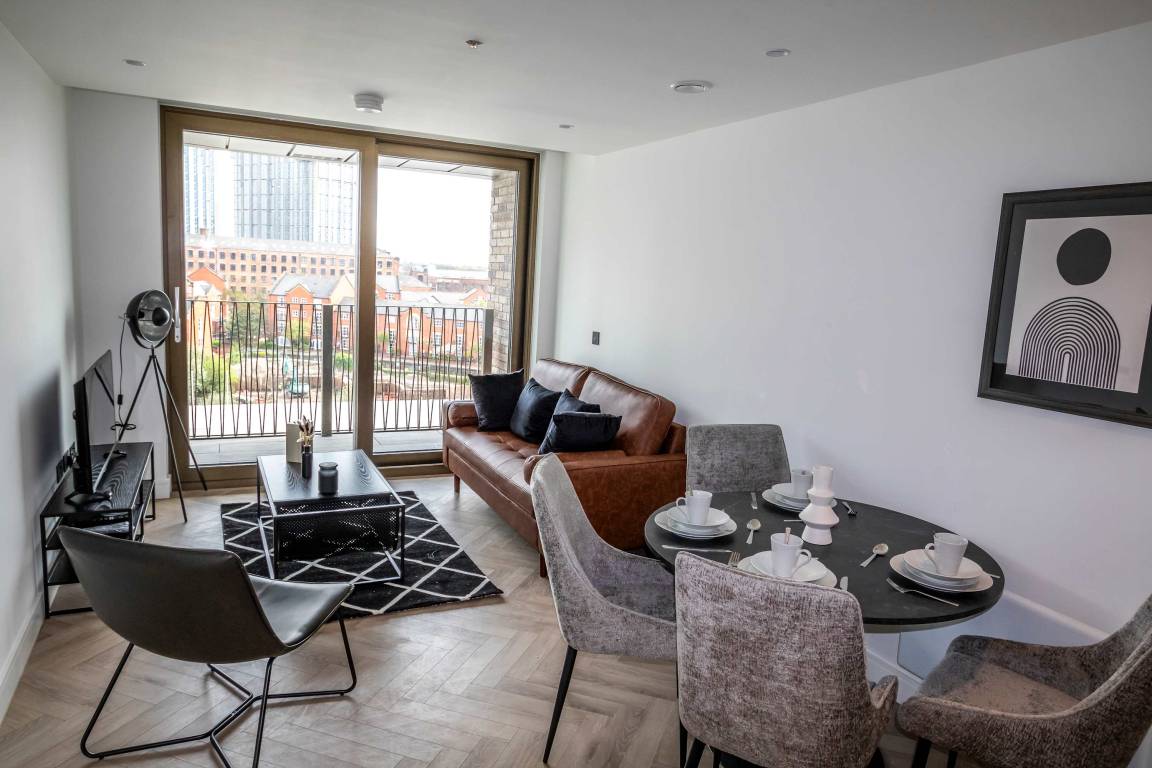 74 M² Apartment ∙ 2 Bedrooms ∙ 4 Guests - Longsight - Manchester