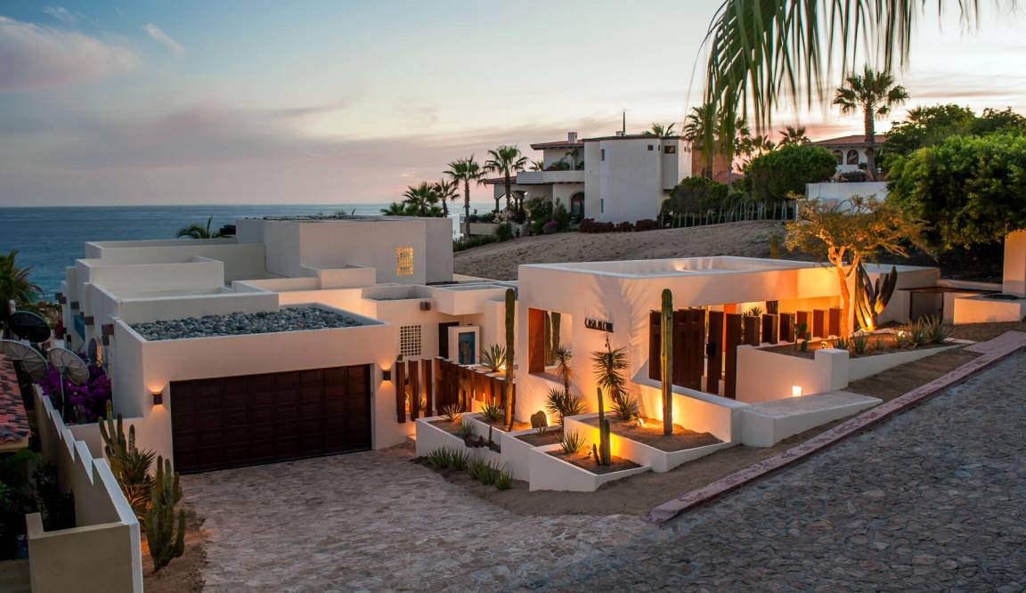 Villa ∙ 8 Bedrooms ∙ 16 Guests - Cabo San Lucas