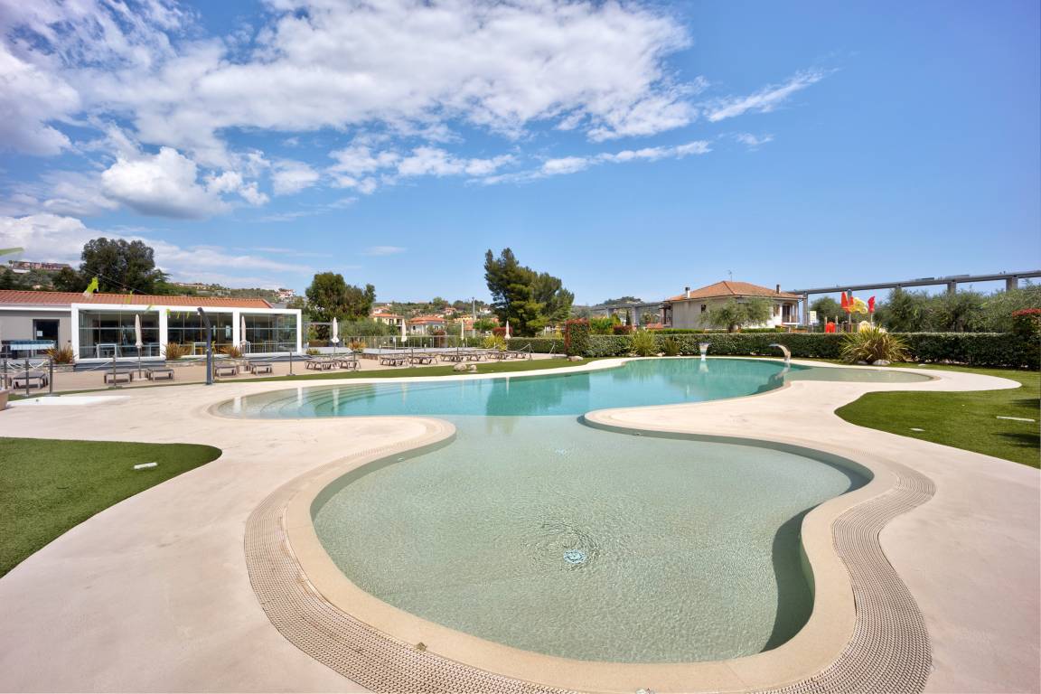 32 M² Studio Flat ∙ 4 Guests - Imperia