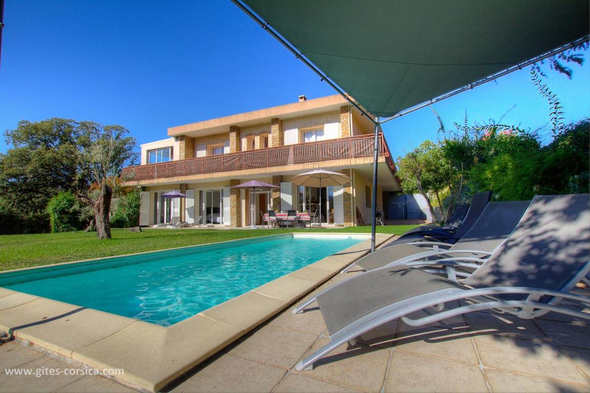 146 M² Gîte ∙ 3 Chambres ∙ 6 Personnes - Corse