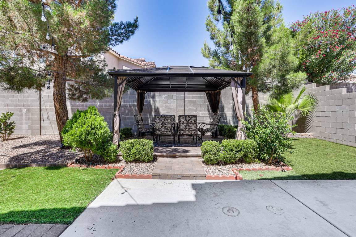 147 M² Ferienhaus ∙ 4 Schlafzimmer ∙ 8 Gäste - Las Vegas, NV