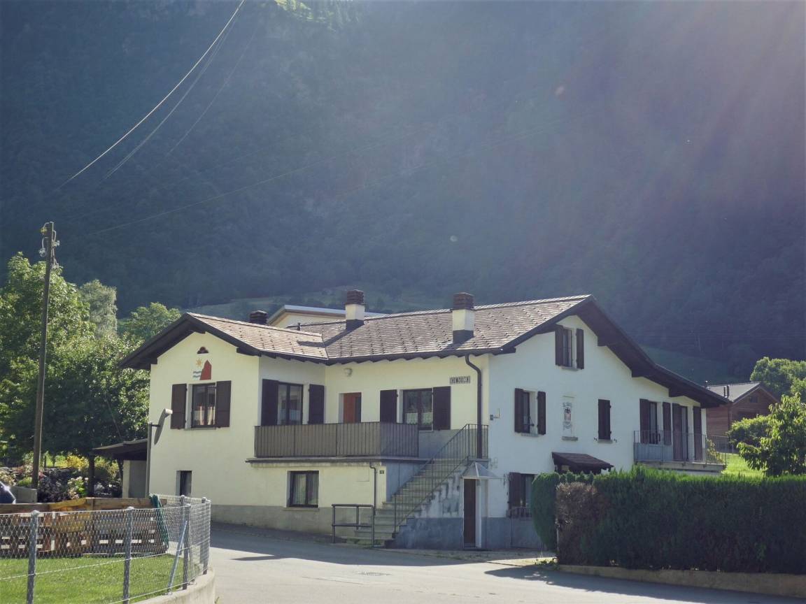 Ferienhaus ∙ 3 Schlafzimmer ∙ 6 Gäste - Olivone