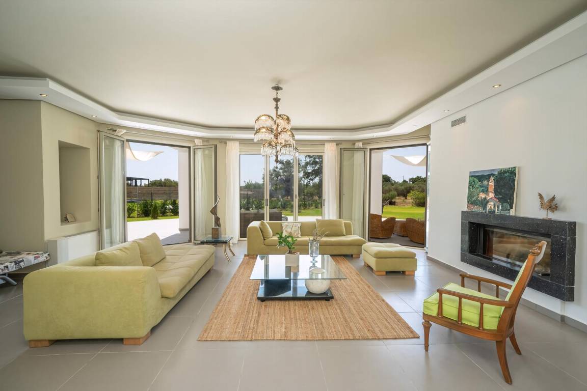 280 M² Villa ∙ 4 Bedrooms ∙ 8 Guests - Cephalonia