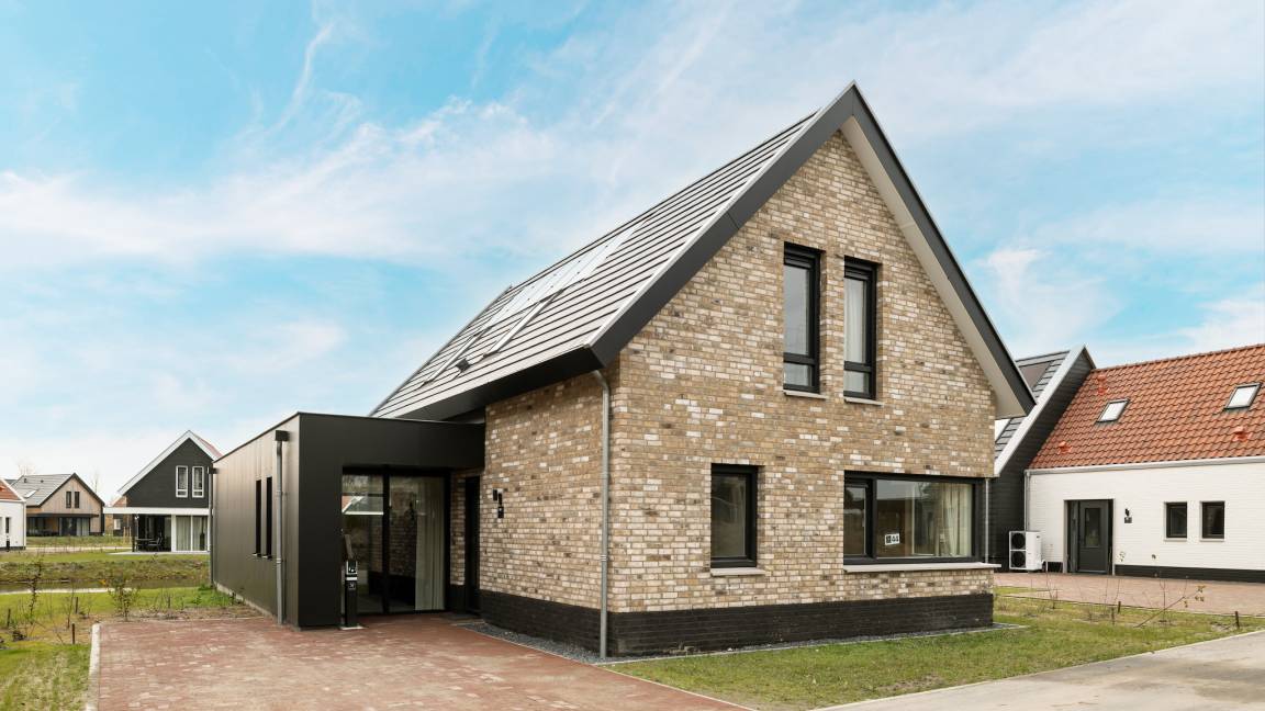153 M² House ∙ 4 Bedrooms ∙ 8 Guests - Vlissingen