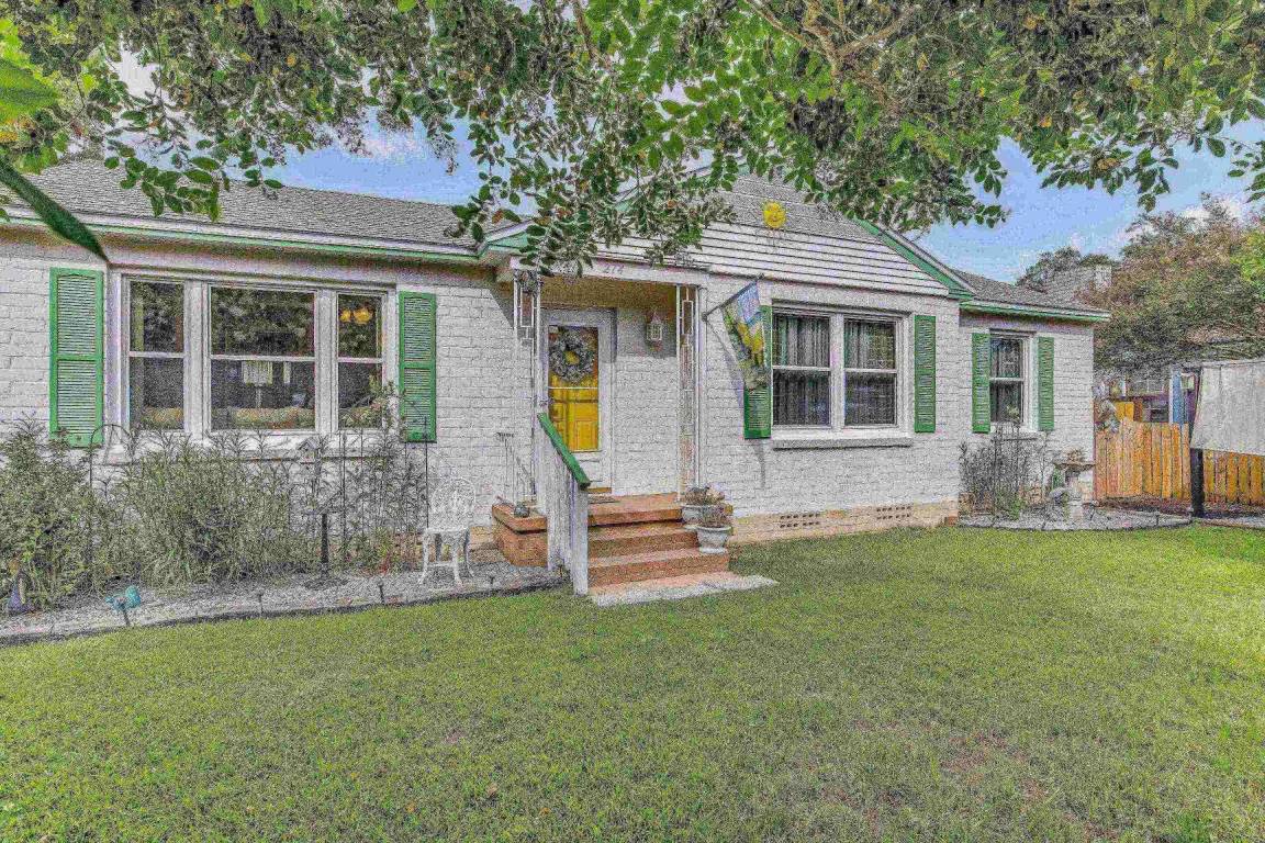 105 M² House ∙ 3 Bedrooms ∙ 6 Guests - Warrington, FL