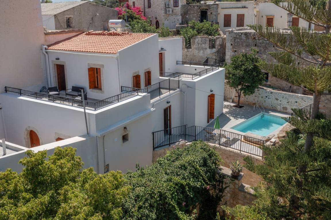 238 M² Villa ∙ 3 Bedrooms ∙ 6 Guests - Ретимно