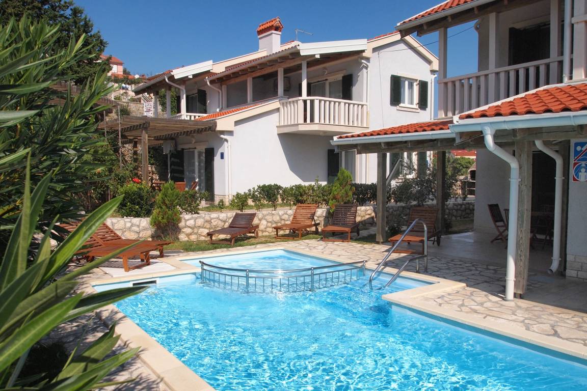 59 M² Apartment ∙ 2 Bedrooms ∙ 6 Guests - Rab