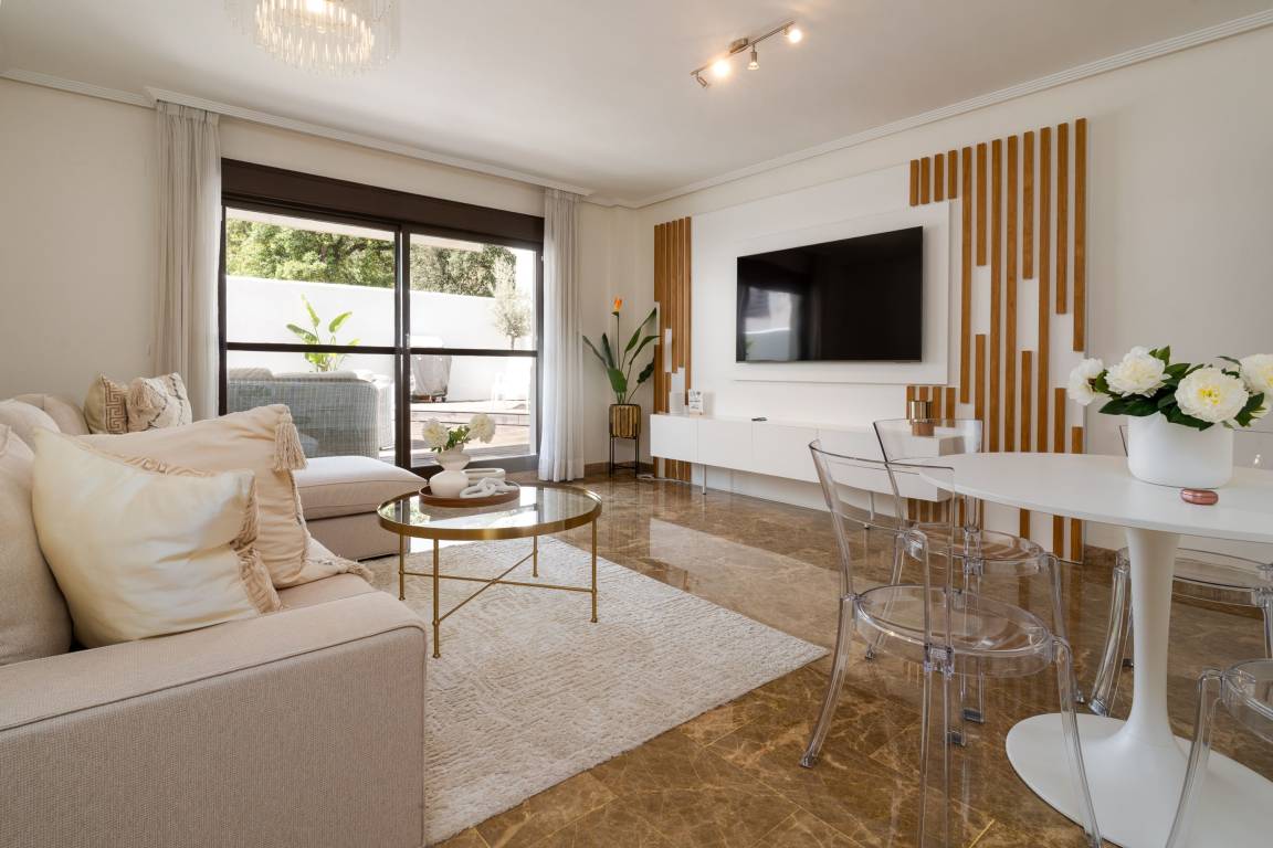 100 M² Appartement ∙ 1 Chambre ∙ 4 Personnes - Estepona