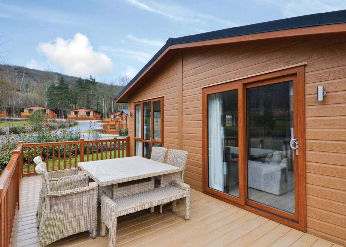 Chalet ∙ 2 Bedrooms ∙ 4 Guests - Cheddar