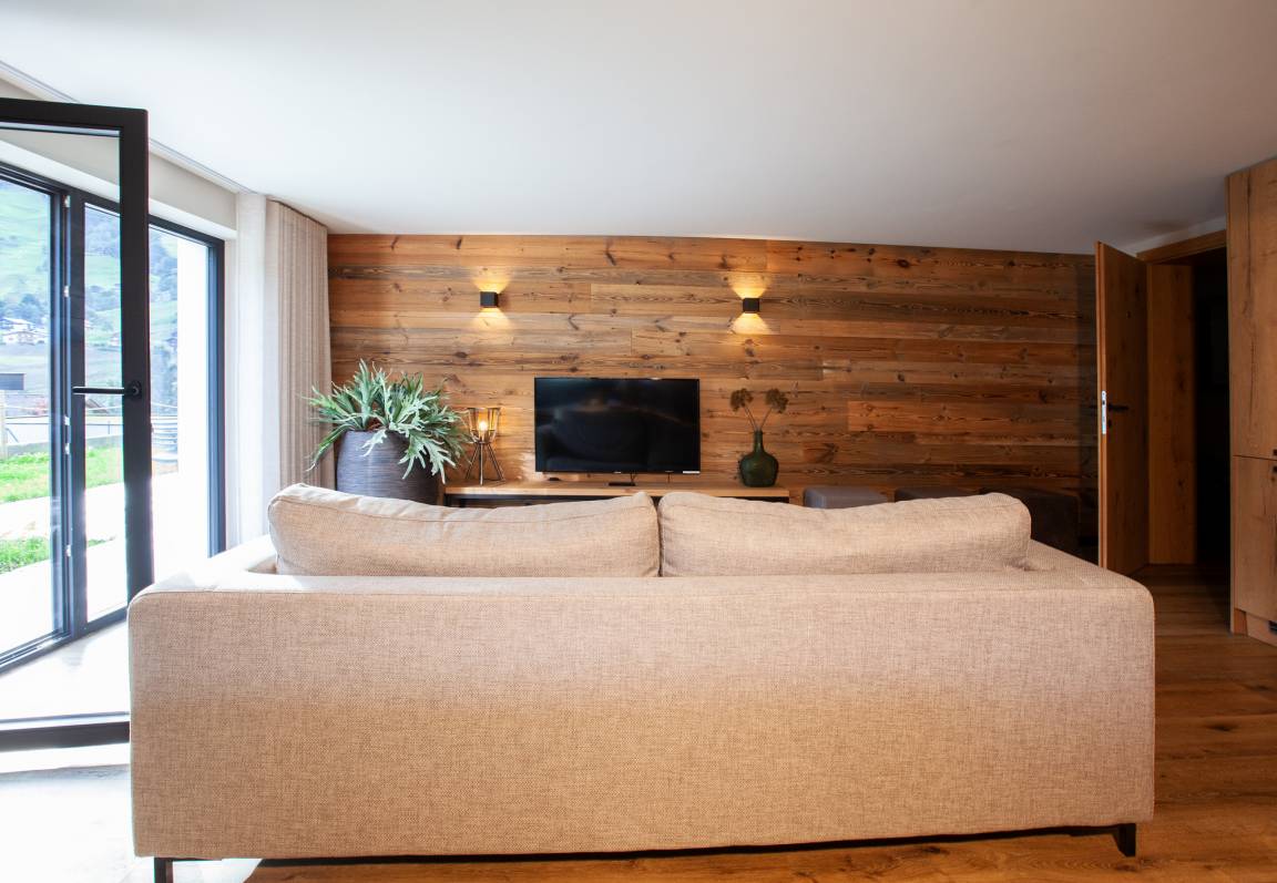 120 M² Appartement ∙ 3 Slaapkamers ∙ 8 Gasten - Partenen